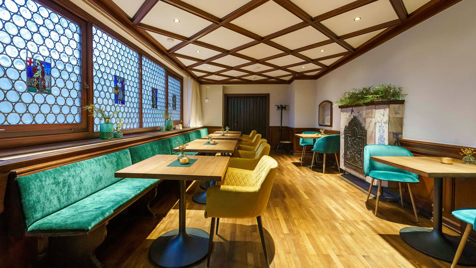 Im Herzen Freiburgs: der „Rappen“ auf dem Münsterplatz | chilli ...