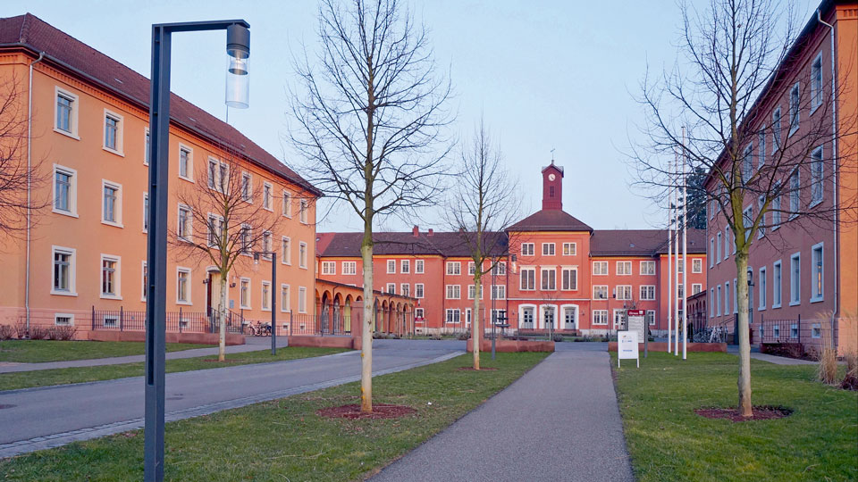 Grosse und dunkle Zeiten: Das Illenau Arkaden Museum in Achern | chilli ...
